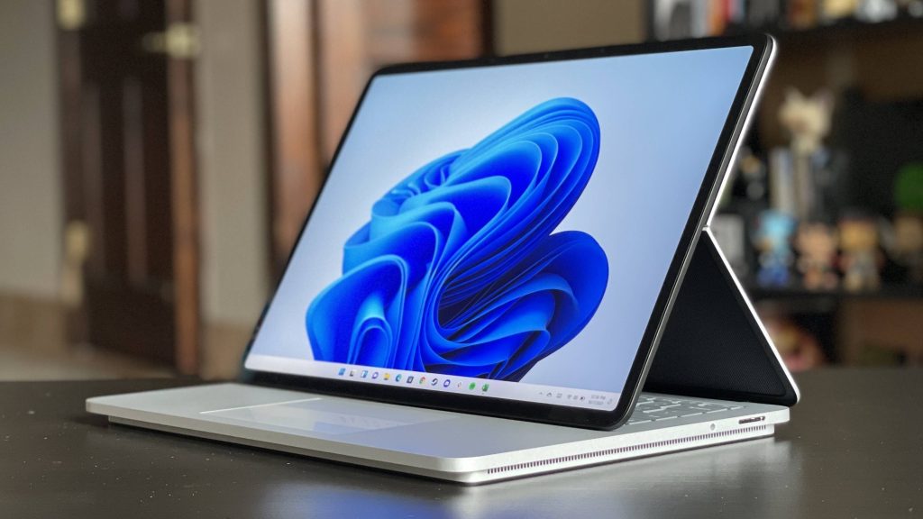 How to Fix a Surface Laptop or Tablet That Doesn’t Turn On
